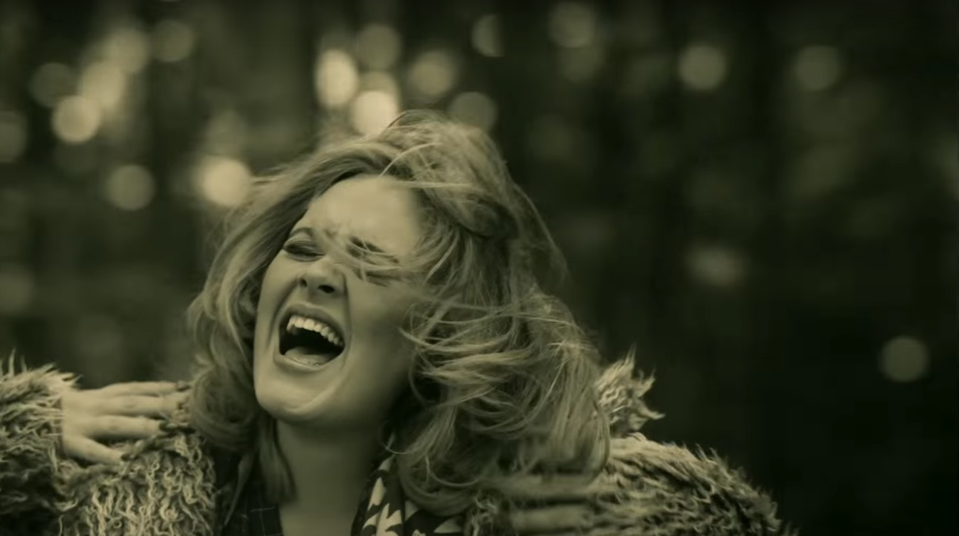 Why Adele Used A Flip Phone In Her New Music Video 'Hello' - KachTech Media
